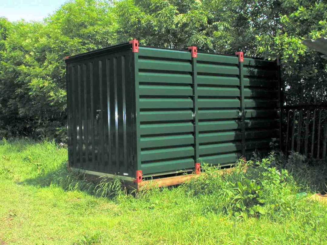 Is it possible to paint a galvanised storage container? | Kovobel Ireland